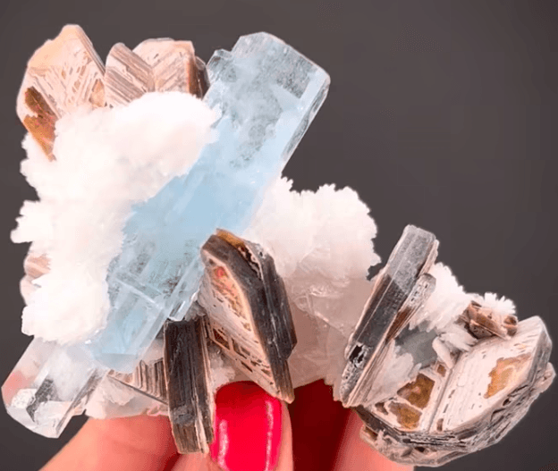 Home_front - The-Vug